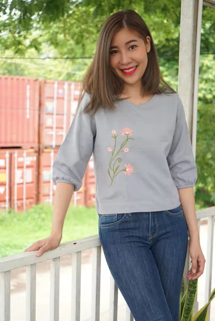 มี 3 สี ไซส์ 34”-48” เสื้อผ้าฝ้าย เสื้อปักดอก คอกลม แขนจั๊ม5ส่วน แบบที่ 3 – DodiShop :: คัดสรร ...